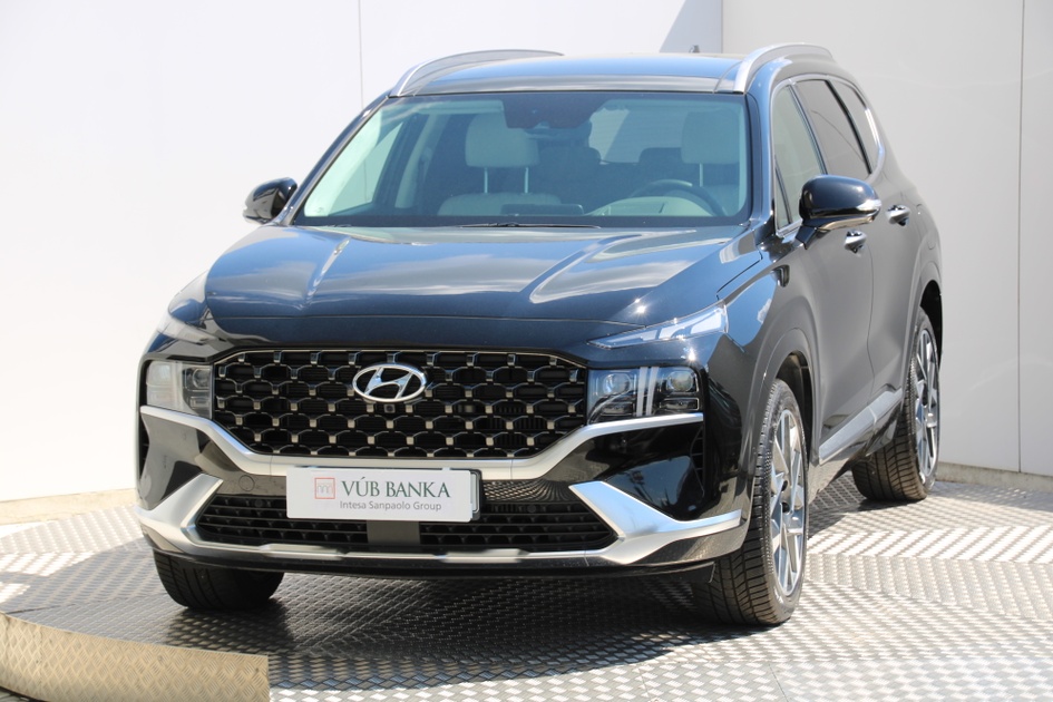 HYUNDAI Santa Fe Premium + Luxury Pack 2. 2 CRDi 142 kW / 193 k 4WD ...