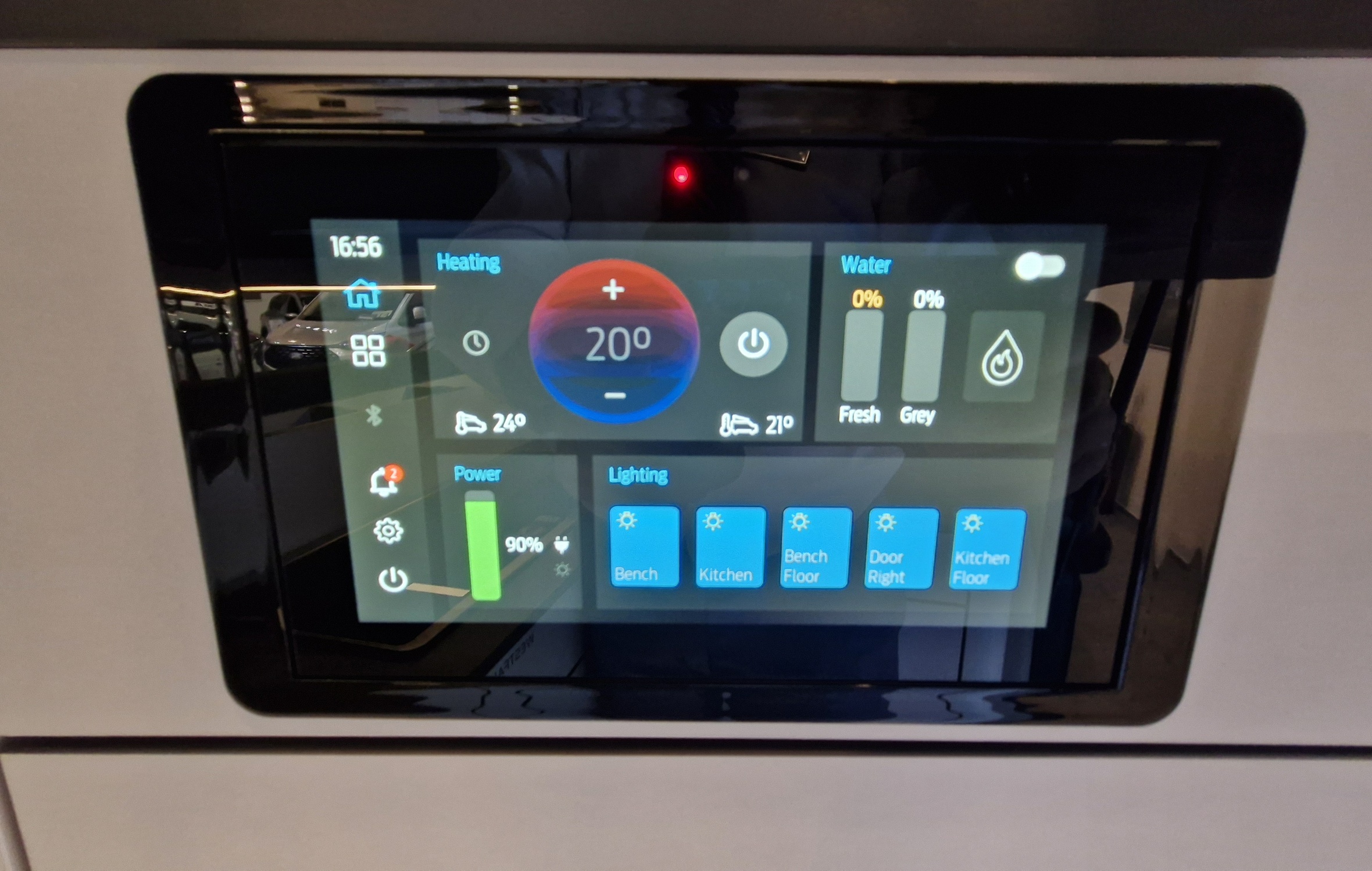 Ford Transit Custom Nugget Titanium L1 2.0 TDCi EB 170k A8 - FWD (125kW ...